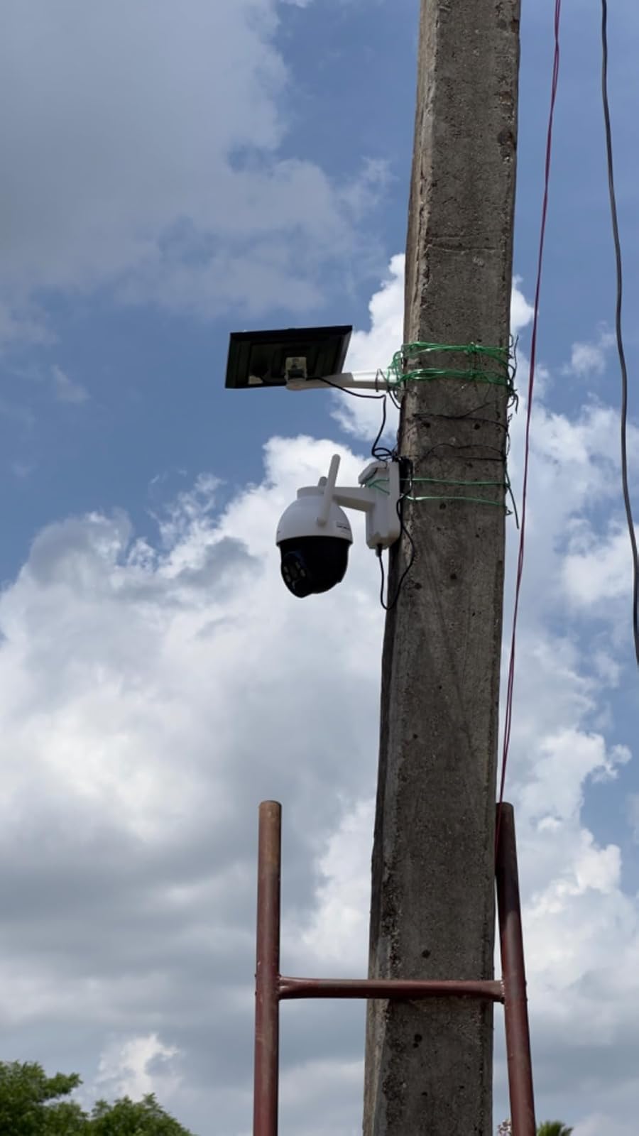 4G Solar Mini Pan-Tilt Camera - Solar CCTV Camera